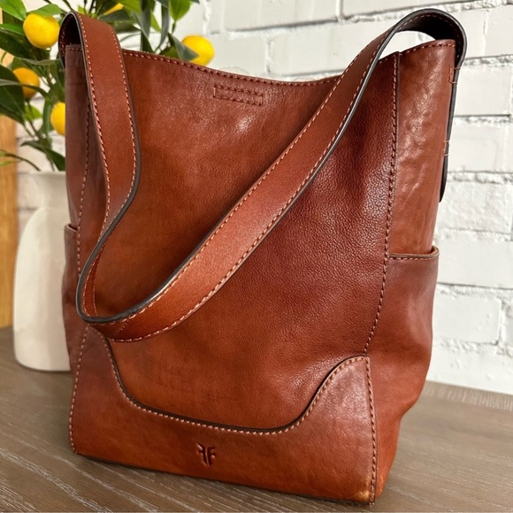 Frye | Bags | Frye Hobo Shoulder Bag Db323 Cognac | Poshmark